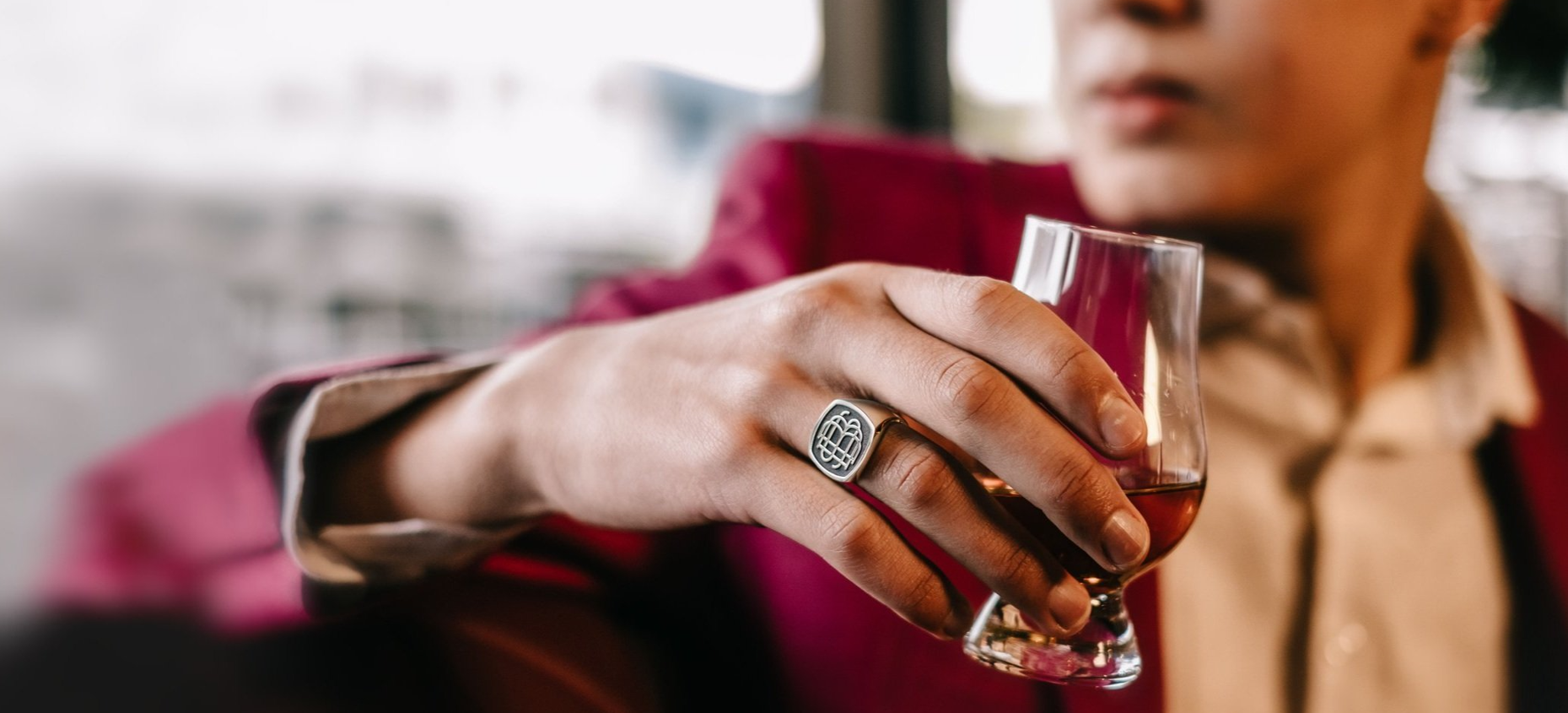 Chevaliere_Royale.png?v=1698757292