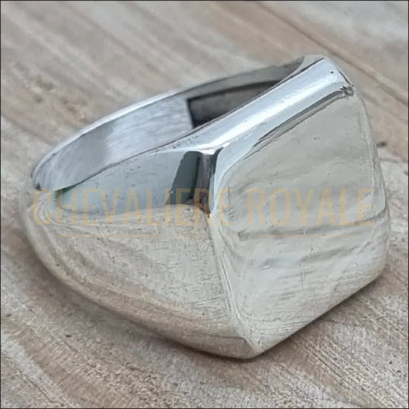 chevaliere-homme-personnalisable-avec-votre-logo-ou-texte-unique-662 ...